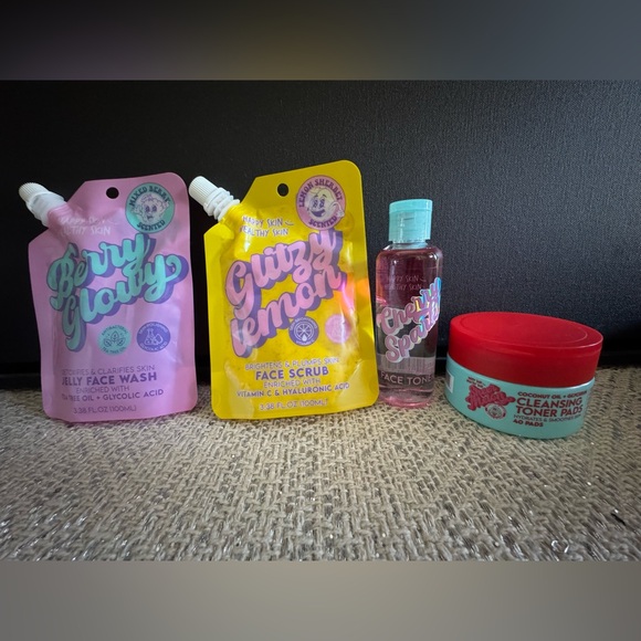 happy skincare | Bath & Body | 4pc Set Happy Skincare Line As Seen In ...
